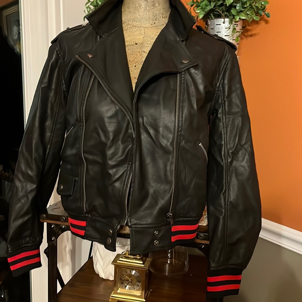 Moto Jacket With Red Stripe Around Wrist And Waist - Gem
